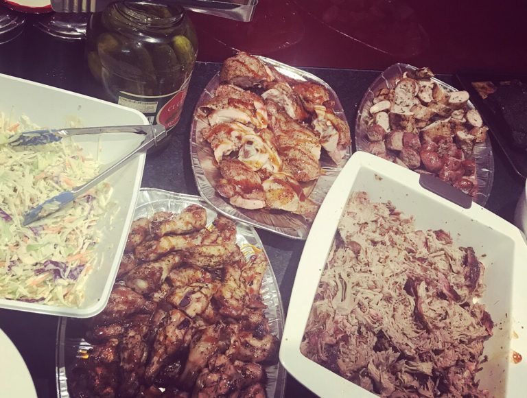 Self – Catering – Bare Knuckles BBQ